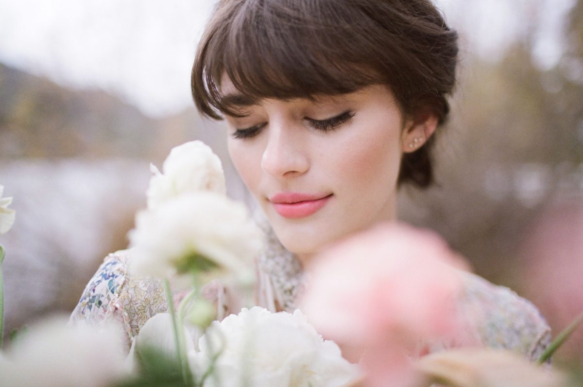 Springtime Editorial Floral Inspiration Featured in Flutter Magazine ...